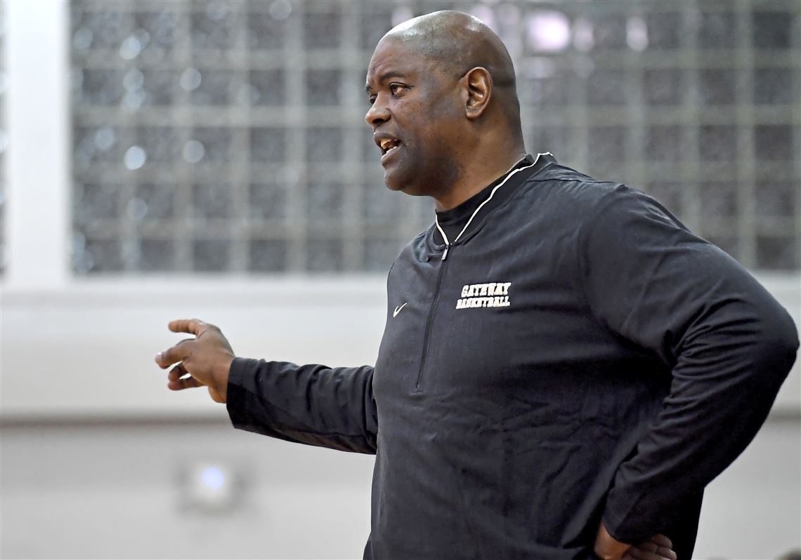 WPIAL boys semifinal preview: After heart surgery, Gateway coach Alvis ...