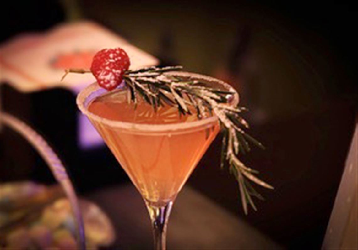Where to find the Christmas bars popping up all over Pittsburgh ...