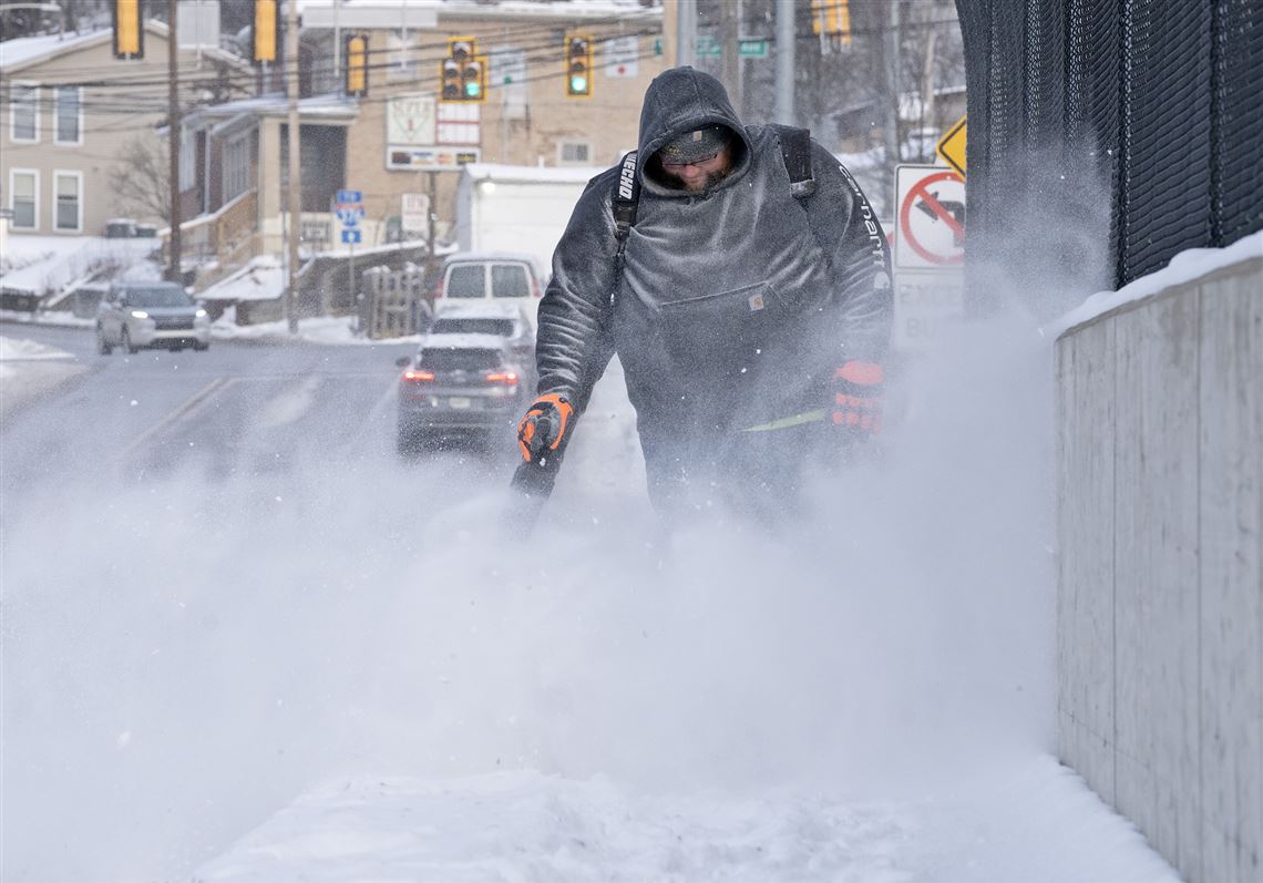 Pittsburgh snowplow fleet down nearly one-third during weekend ...