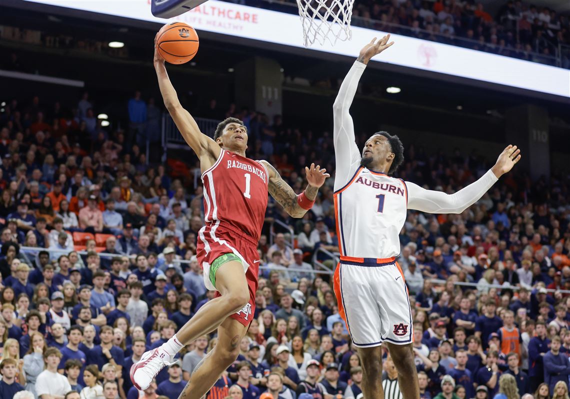 Former Lincoln Park star Meleek Thomas soaring at Arkansas under John ...