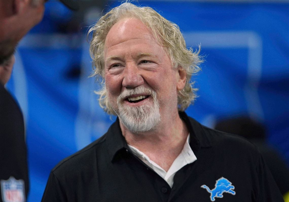 'West Wing' actor Timothy Busfield held without bond on child sex abuse ...