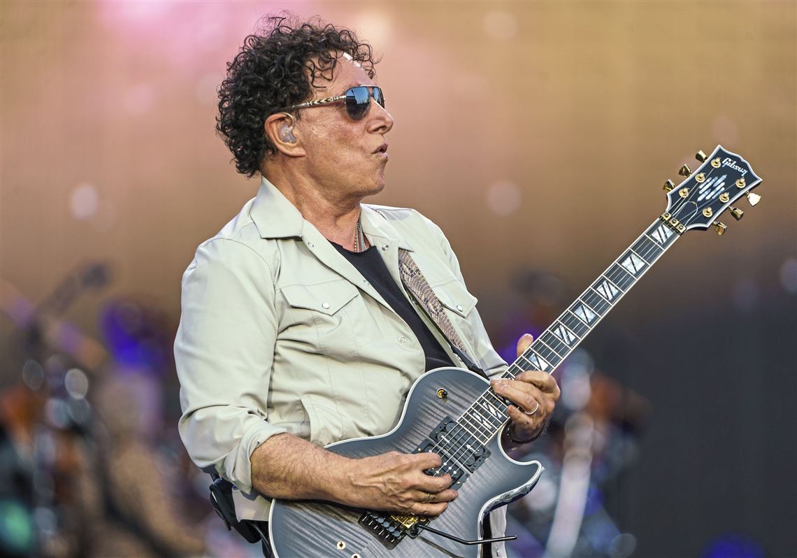 Tracing Journey’s long arena-rock journey through Pittsburgh ...