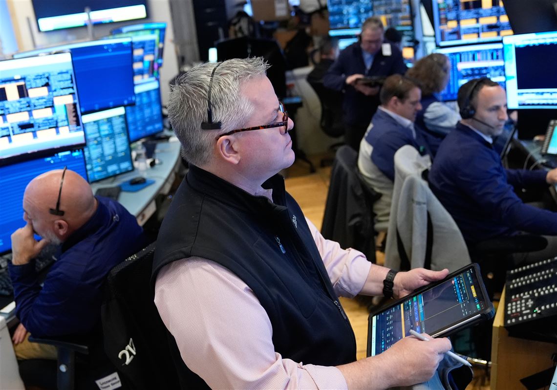 Oil prices drop 9% and Wall Street rallies to a record after Iran ...