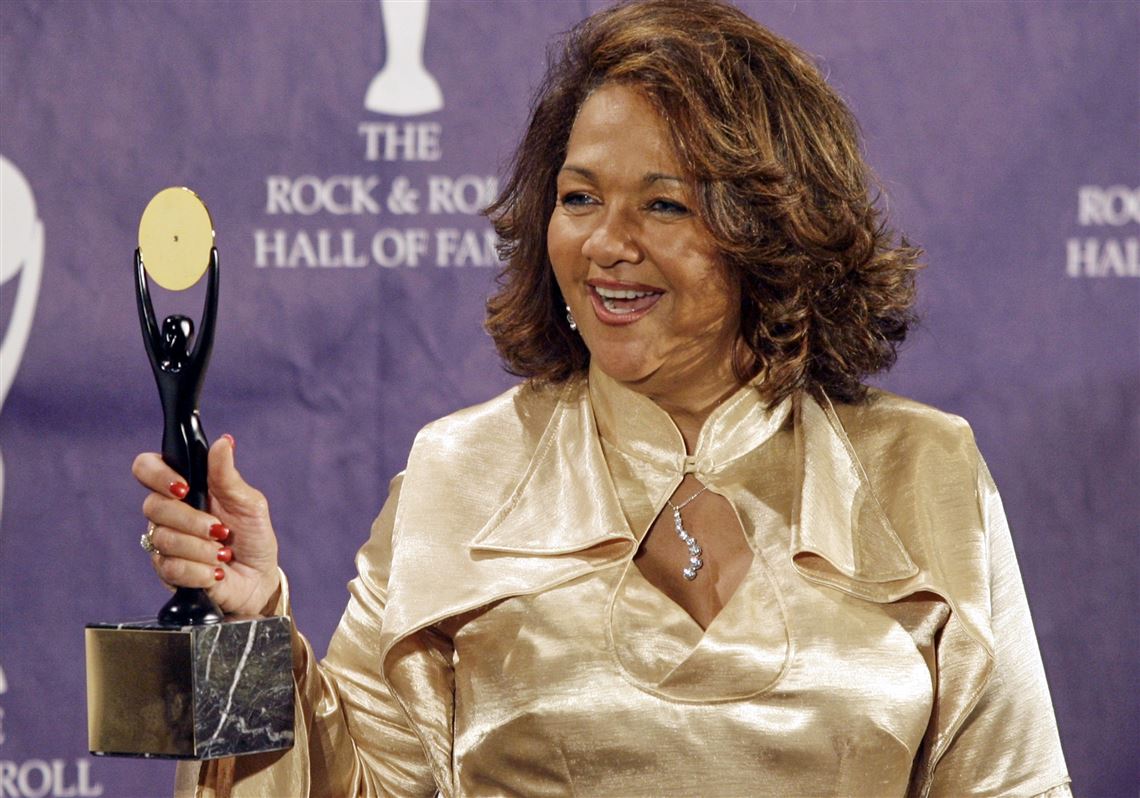 Nedra Talley Ross, last surviving member of the 1960s bee-hived pop ...