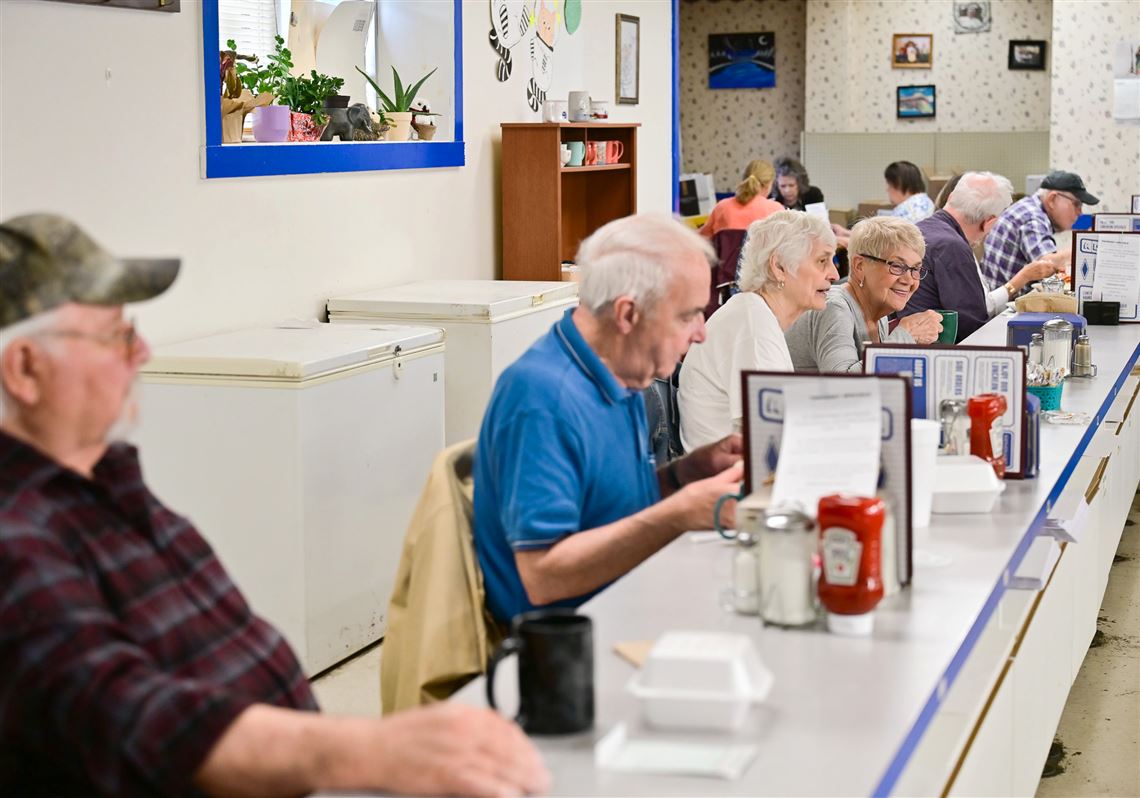 Pull up a stool at the last pharmacy lunch counter in Pittsburgh ...