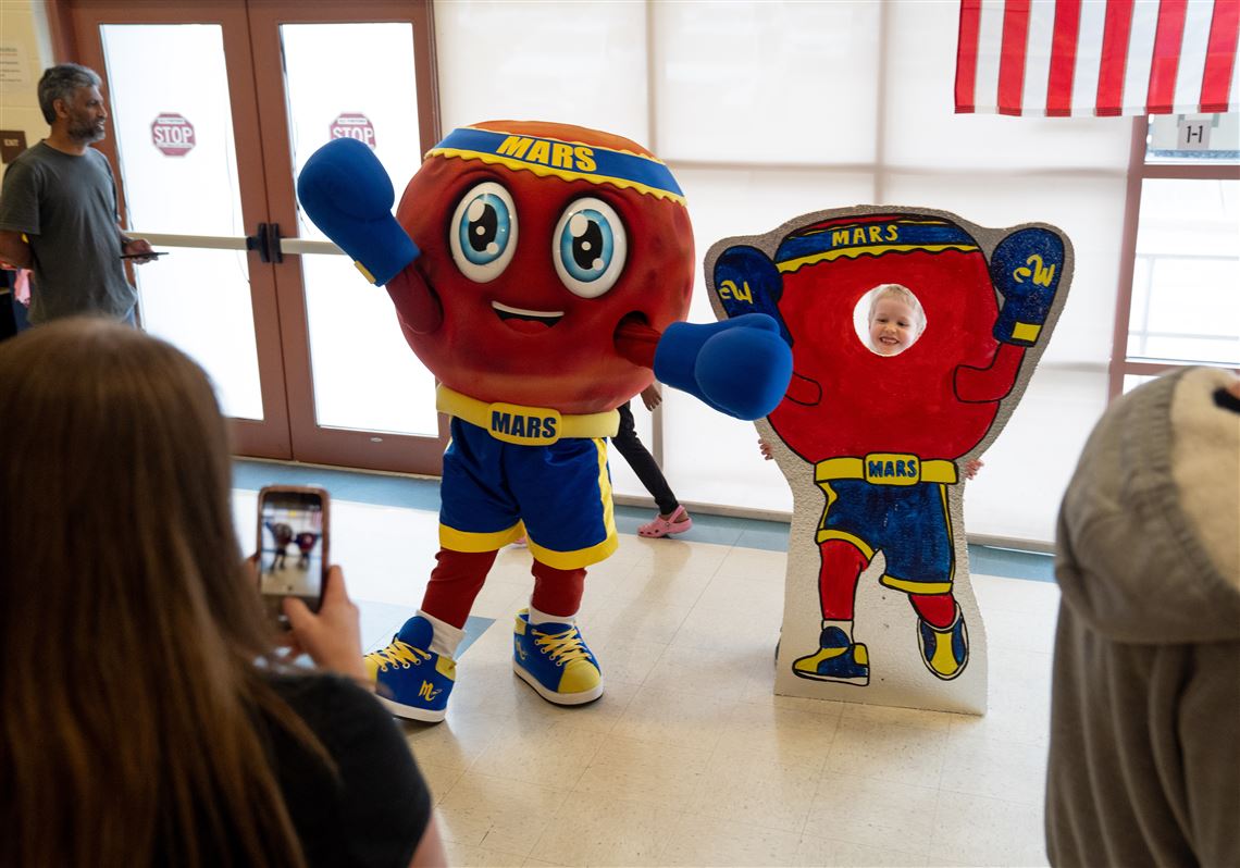 Fightin' Planet aligns with Mars Area students, fans and a national ...